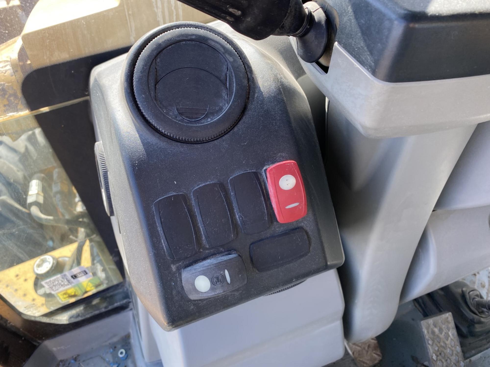 ALTCON CATERPILLAR 422 F Turbo Used Construction Machinery