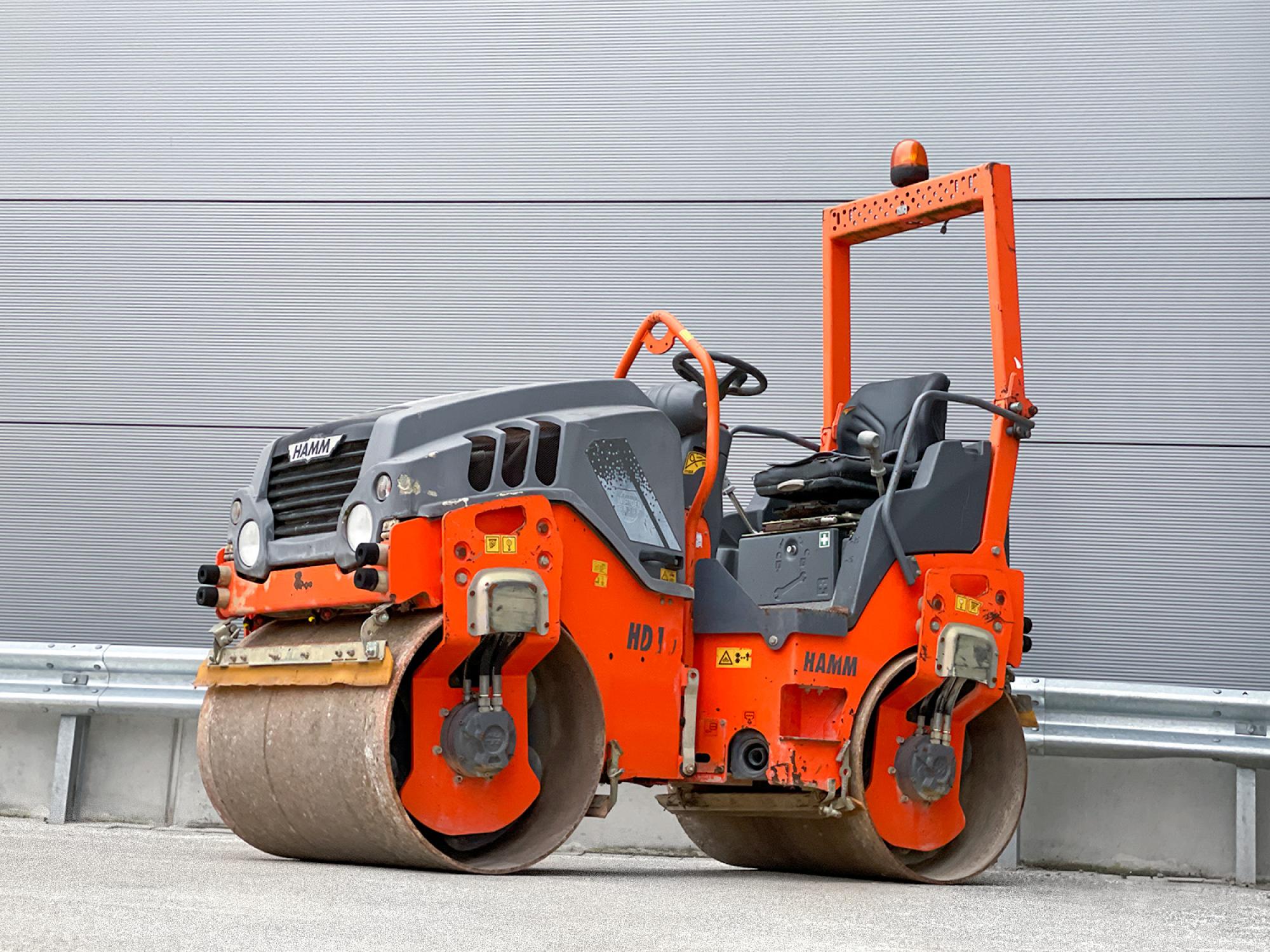 HAMM HD 10 VV tandem roller for sale